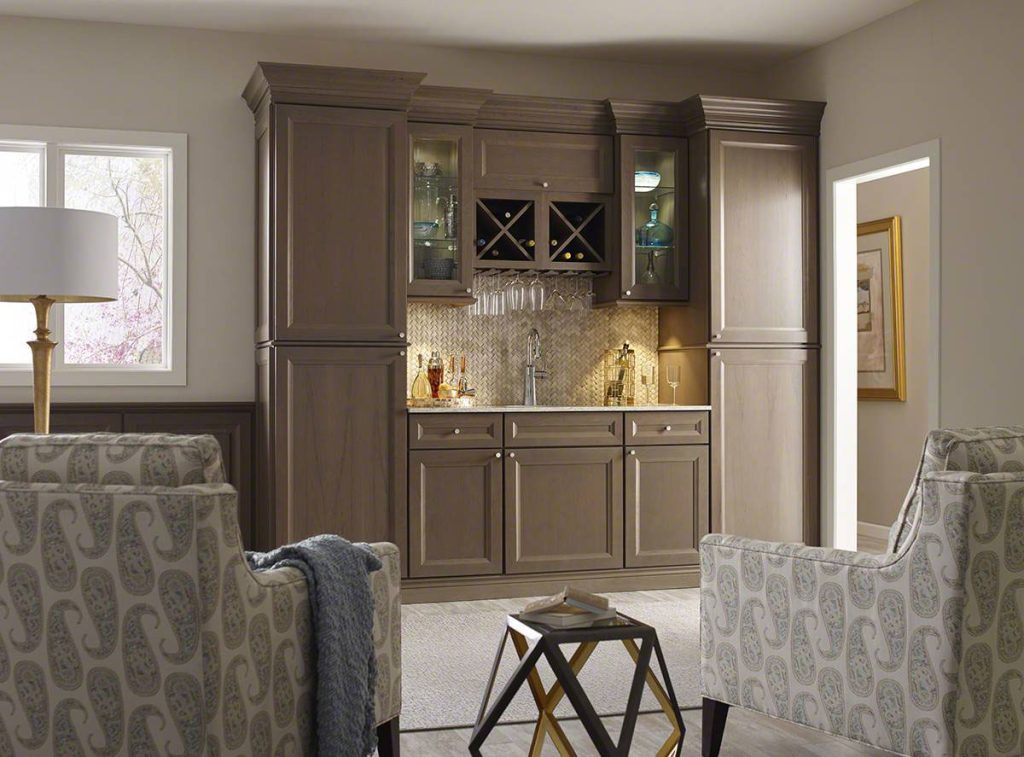 CALACATTA ISLA PORCELAIN TILE - Countertop Solutions